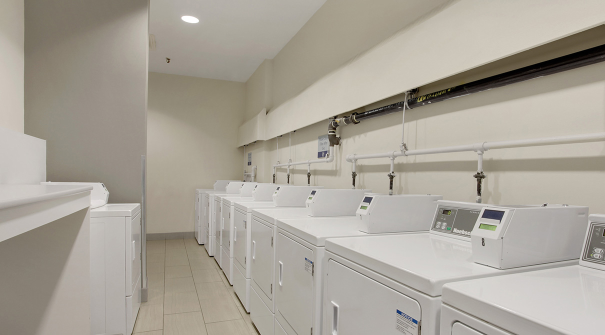 Prince's Island Place Rental Apartments - Hollyburn Properties
