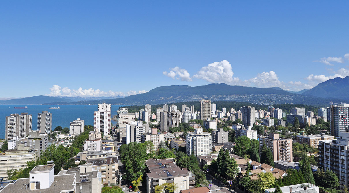 Hendry House Rental Apartments - Hollyburn Properties