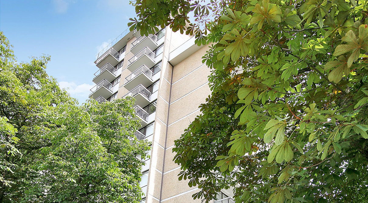 Ilikai Rental Apartments - Hollyburn Properties